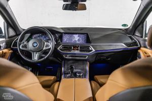 Black BMW X5 2023 in Vilnius, with an engine capacity of 3.00 L and mileage of 60 thousand km for 56491 €, photo 25 on AUTOMOTO.COM.LV