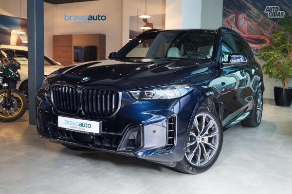 Melns BMW X5 2024 Kauņa, ar dzinēja tilpumu 3.00 L un nobraukumu 30 tūkst. km par 71997 €, foto 1 vietnē AUTOMOTO.COM.LV