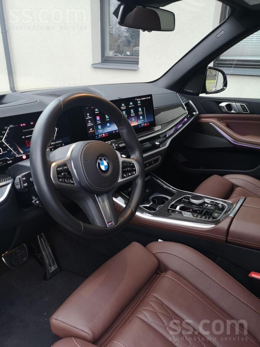 Melns BMW X5 2024 Rīga, ar dzinēja tilpumu 3.00 L un nobraukumu 32 tūkst. km par 79900 €, foto 3 vietnē AUTOMOTO.COM.LV