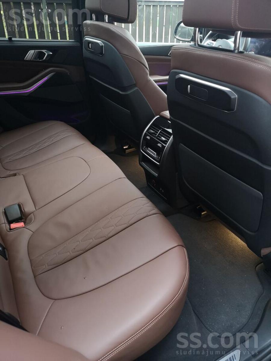 Melns BMW X5 2024 Rīga, ar dzinēja tilpumu 3.00 L un nobraukumu 32 tūkst. km par 79900 €, foto 5 vietnē AUTOMOTO.COM.LV