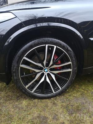 Melns BMW X5 2024 Rīga, ar dzinēja tilpumu 3.00 L un nobraukumu 32 tūkst. km par 79900 €, foto 7 vietnē AUTOMOTO.COM.LV