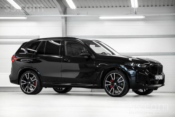 Melns BMW X5 2024 Tukums, ar dzinēja tilpumu 3.00 L un nobraukumu 60 tūkst. km par 71990 €, foto 5 vietnē AUTOMOTO.COM.LV