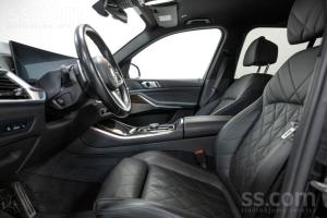 Melns BMW X5 2024 Rīga, ar dzinēja tilpumu 3.00 L un nobraukumu 71 tūkst. km par 69500 €, foto 8 vietnē AUTOMOTO.COM.LV