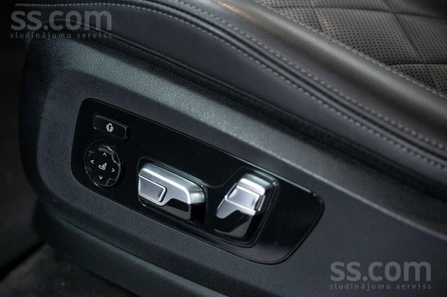 Melns BMW X5 2024 Rīga, ar dzinēja tilpumu 3.00 L un nobraukumu 71 tūkst. km par 69500 €, foto 18 vietnē AUTOMOTO.COM.LV