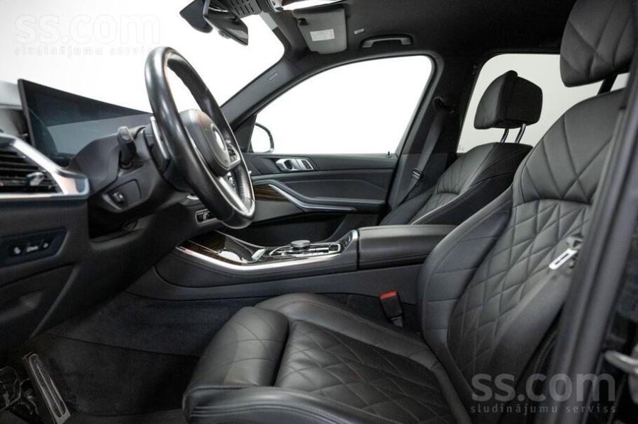 Melns BMW X5 2024 Rīga, ar dzinēja tilpumu 3.00 L un nobraukumu 78 tūkst. km par 69500 €, foto 8 vietnē AUTOMOTO.COM.LV