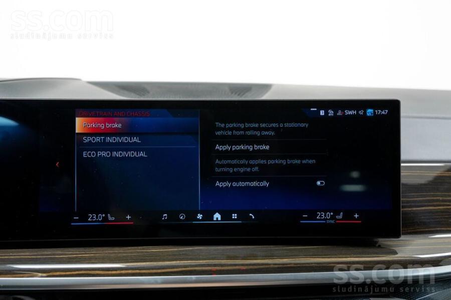 Melns BMW X5 2024 Rīga, ar dzinēja tilpumu 3.00 L un nobraukumu 78 tūkst. km par 69500 €, foto 31 vietnē AUTOMOTO.COM.LV