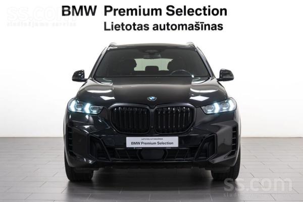 Melns BMW X5 2024 Rīga, ar dzinēja tilpumu 3.00 L un nobraukumu 78 tūkst. km par 69500 €, foto 4 vietnē AUTOMOTO.COM.LV