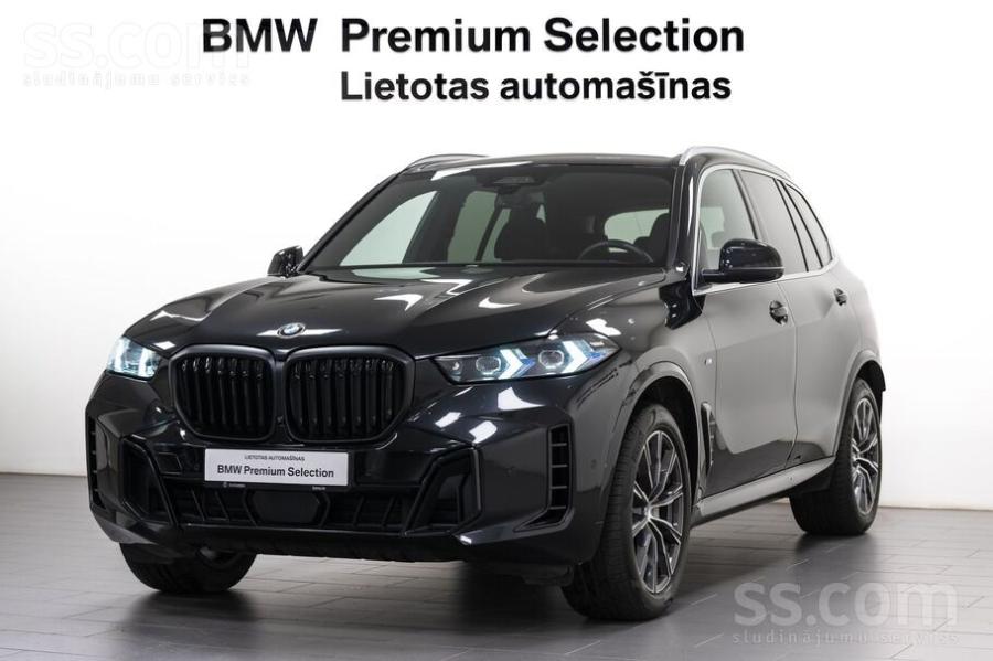 Black BMW X5 2024 in Riga, with an engine capacity of 3.00 L and mileage of 88 thousand km for 69500 €, photo 1 on AUTOMOTO.COM.LV