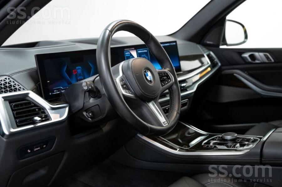 Black BMW X5 2024 in Riga, with an engine capacity of 3.00 L and mileage of 88 thousand km for 69500 €, photo 12 on AUTOMOTO.COM.LV