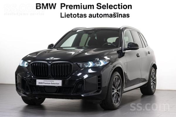 Melns BMW X5 2024 Rīga, ar dzinēja tilpumu 3.00 L un nobraukumu 88 tūkst. km par 69500 €, foto 1 vietnē AUTOMOTO.COM.LV