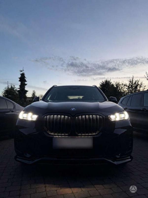 Melns BMW X5 2024 Klaipėda, ar dzinēja tilpumu 3.00 L un nobraukumu 58 tūkst. km par 63700 €, foto 11 vietnē AUTOMOTO.COM.LV