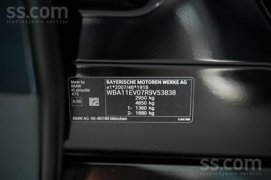 Melns BMW X5 2024 Rīga, ar dzinēja tilpumu 3.00 L un nobraukumu 64 tūkst. km par 69500 €, foto 10 vietnē AUTOMOTO.COM.LV