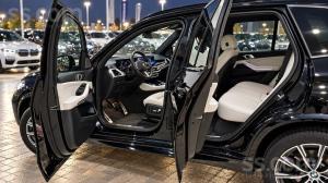 Черный БМВ Х5 2024 в Тукумс, объемом двигателя 3.00 л и пробегом 79 тыс. км за 61990 €, фото 7 на AUTOMOTO.COM.LV