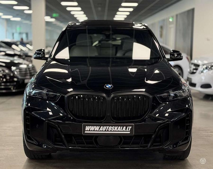 Melns BMW X5 2025 Klaipėda, ar dzinēja tilpumu 2.99 L un nobraukumu 20 tūkst. km par 94950 €, foto 3 vietnē AUTOMOTO.COM.LV
