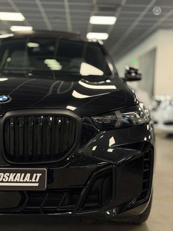 Melns BMW X5 2025 Klaipėda, ar dzinēja tilpumu 2.99 L un nobraukumu 20 tūkst. km par 94950 €, foto 6 vietnē AUTOMOTO.COM.LV