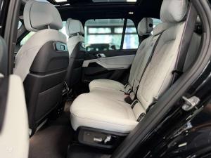 Melns BMW X5 2025 Klaipėda, ar dzinēja tilpumu 2.99 L un nobraukumu 20 tūkst. km par 94950 €, foto 16 vietnē AUTOMOTO.COM.LV