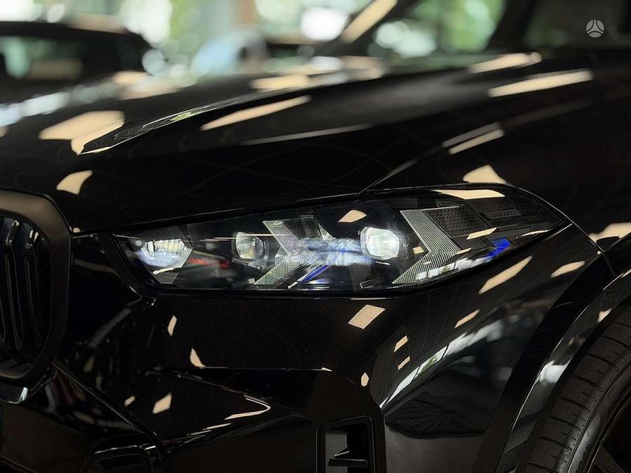 Melns BMW X5 2025 Klaipėda, ar dzinēja tilpumu 2.99 L un nobraukumu 20 tūkst. km par 94950 €, foto 33 vietnē AUTOMOTO.COM.LV