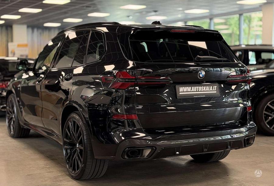 Melns BMW X5 2025 Klaipėda, ar dzinēja tilpumu 2.99 L un nobraukumu 20 tūkst. km par 94950 €, foto 36 vietnē AUTOMOTO.COM.LV