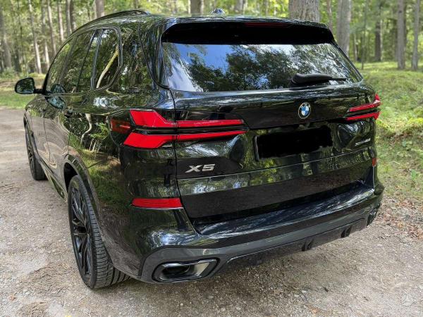 Melns BMW X5 2025 Kauņa, ar dzinēja tilpumu 3.00 L un nobraukumu 21 tūkst. km par 65000 €, foto 6 vietnē AUTOMOTO.COM.LV