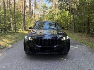 Черный БМВ Х5 2025 в Каунас, объемом двигателя 3.00 л и пробегом 21 тыс. км за 65000 €, фото 18 на AUTOMOTO.COM.LV