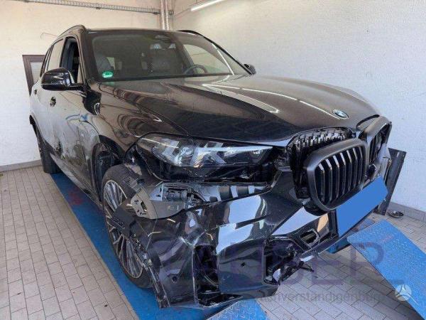 Black BMW X5 2026 in Klaipeda, with an engine capacity of 2.99 L and mileage of 1 thousand km for 57500 €, photo 3 on AUTOMOTO.COM.LV