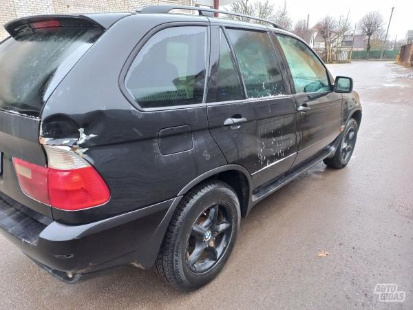 Melns BMW X5 2002 Šauļi, ar dzinēja tilpumu 3.00 L un nobraukumu 355 tūkst. km par 1950 €, foto 5 vietnē AUTOMOTO.COM.LV