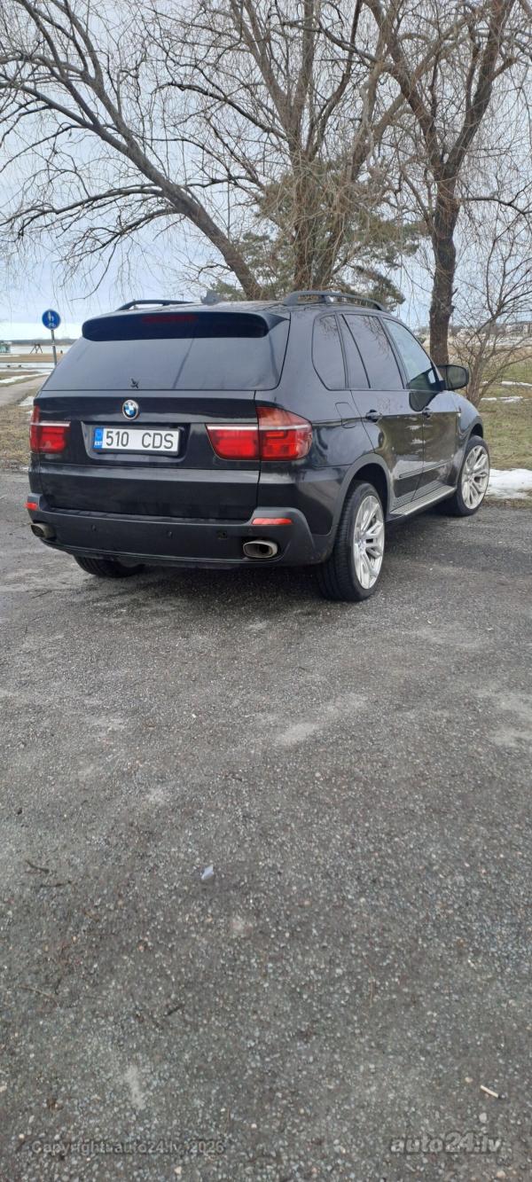Melns BMW X5 2007 Tallina, ar dzinēja tilpumu 4.80 L un nobraukumu 264 tūkst. km par 11999 €, foto 3 vietnē AUTOMOTO.COM.LV