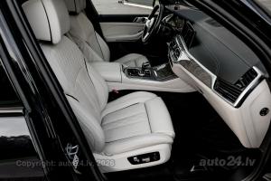 Melns BMW X5 2019 Pērnava, ar dzinēja tilpumu 3.00 L un nobraukumu 228 tūkst. km par 36900 €, foto 12 vietnē AUTOMOTO.COM.LV