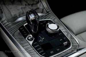 Melns BMW X5 2019 Pērnava, ar dzinēja tilpumu 3.00 L un nobraukumu 228 tūkst. km par 36900 €, foto 20 vietnē AUTOMOTO.COM.LV