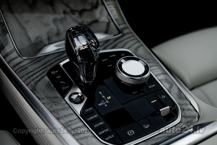 Melns BMW X5 2019 Pērnava, ar dzinēja tilpumu 3.00 L un nobraukumu 228 tūkst. km par 36900 €, foto 20 vietnē AUTOMOTO.COM.LV
