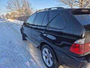 Black BMW X5 2005 in Kaunas, with an engine capacity of 3.00 L and mileage of 299 thousand km for 3999 €, photo 19 on AUTOMOTO.COM.LV