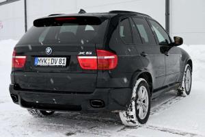 Melns BMW X5 2009 Kretinga, ar dzinēja tilpumu 3.00 L un nobraukumu 311 tūkst. km par 11999 €, foto 7 vietnē AUTOMOTO.COM.LV