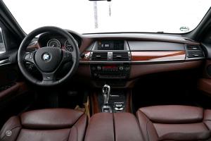 Melns BMW X5 2009 Kretinga, ar dzinēja tilpumu 3.00 L un nobraukumu 311 tūkst. km par 11999 €, foto 11 vietnē AUTOMOTO.COM.LV