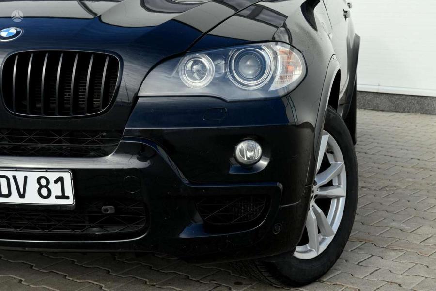 Melns BMW X5 2009 Kretinga, ar dzinēja tilpumu 3.00 L un nobraukumu 311 tūkst. km par 9499 €, foto 6 vietnē AUTOMOTO.COM.LV