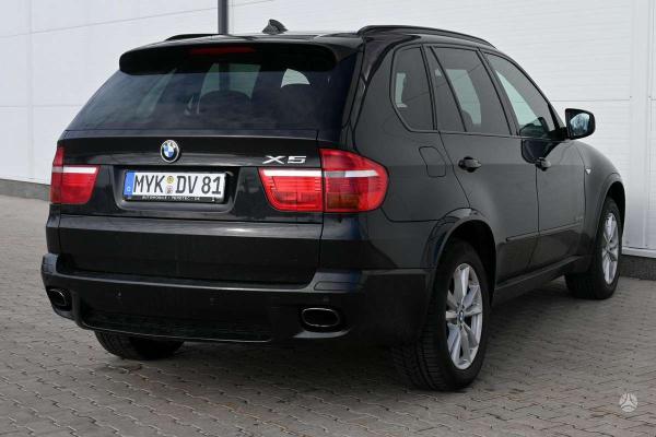 Melns BMW X5 2009 Kretinga, ar dzinēja tilpumu 3.00 L un nobraukumu 311 tūkst. km par 9499 €, foto 7 vietnē AUTOMOTO.COM.LV