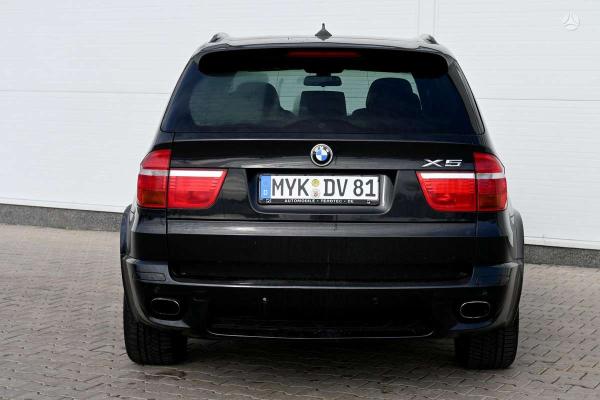 Melns BMW X5 2009 Kretinga, ar dzinēja tilpumu 3.00 L un nobraukumu 311 tūkst. km par 9499 €, foto 8 vietnē AUTOMOTO.COM.LV