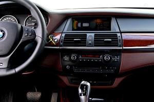 Melns BMW X5 2009 Kretinga, ar dzinēja tilpumu 3.00 L un nobraukumu 311 tūkst. km par 9499 €, foto 32 vietnē AUTOMOTO.COM.LV