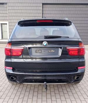 Melns BMW X5 2011 Kauņa, ar dzinēja tilpumu 3.00 L un nobraukumu 260 tūkst. km par 8950 €, foto 5 vietnē AUTOMOTO.COM.LV