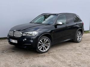 Melns BMW X5 2014 Rīga, ar dzinēja tilpumu 3.00 L un nobraukumu 240 tūkst. km par 25000 €, foto  vietnē AUTOMOTO.COM.LV