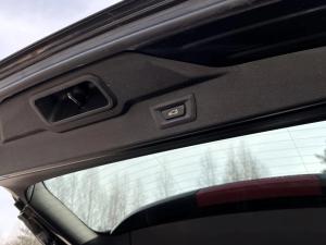 Melns BMW X5 2014 Rīga, ar dzinēja tilpumu 3.00 L un nobraukumu 240 tūkst. km par 25000 €, foto 17 vietnē AUTOMOTO.COM.LV