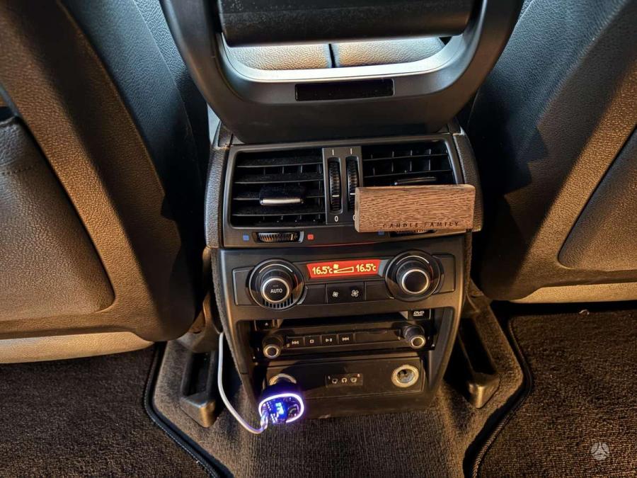 Melns BMW X5 2012 Viļņa, ar dzinēja tilpumu 2.98 L un nobraukumu 328 tūkst. km par 10000 €, foto 16 vietnē AUTOMOTO.COM.LV