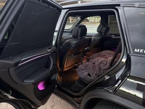 Melns BMW X5 2012 Viļņa, ar dzinēja tilpumu 2.98 L un nobraukumu 328 tūkst. km par 10000 €, foto 25 vietnē AUTOMOTO.COM.LV