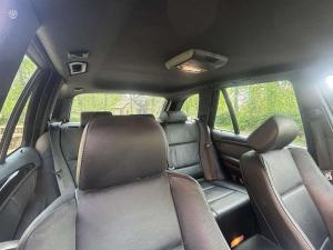 Melns BMW X5 2002 Alūksne, ar dzinēja tilpumu 4.60 L un nobraukumu 246 tūkst. km par 8000 €, foto 13 vietnē AUTOMOTO.COM.LV