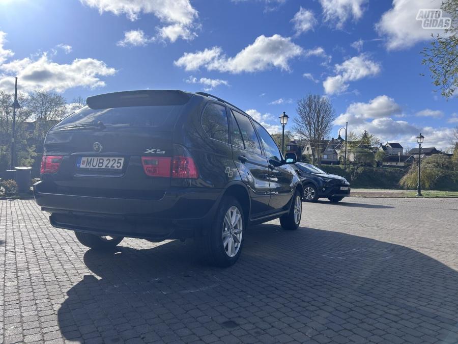 Melns BMW X5 2005 Viļņa, ar dzinēja tilpumu 3.00 L un nobraukumu 35 tūkst. km par 4800 €, foto 4 vietnē AUTOMOTO.COM.LV