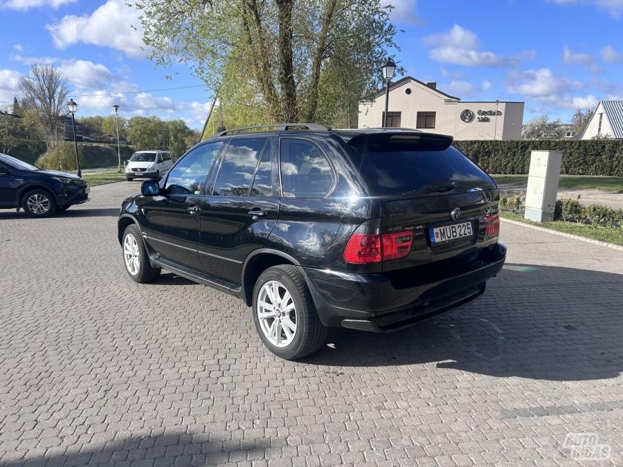 Melns BMW X5 2005 Viļņa, ar dzinēja tilpumu 3.00 L un nobraukumu 35 tūkst. km par 4800 €, foto 9 vietnē AUTOMOTO.COM.LV