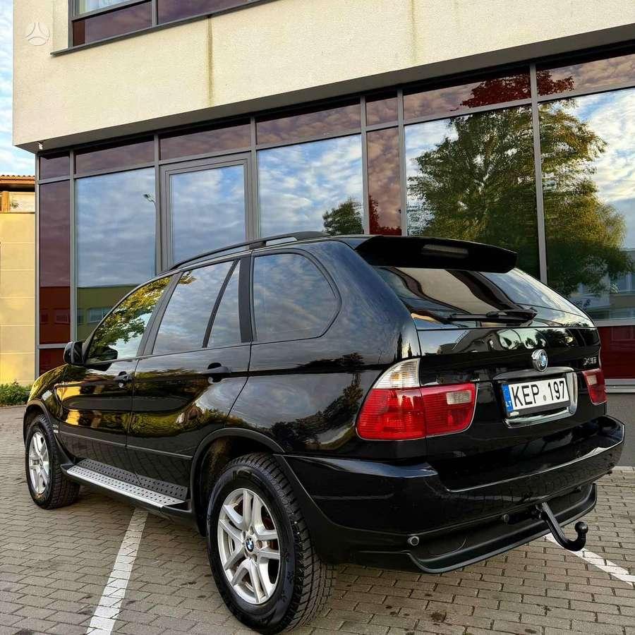 Black BMW X5 2005 in Kaisiadorys, with an engine capacity of 2.99 L and mileage of 370 thousand km for 4750 €, photo 5 on AUTOMOTO.COM.LV