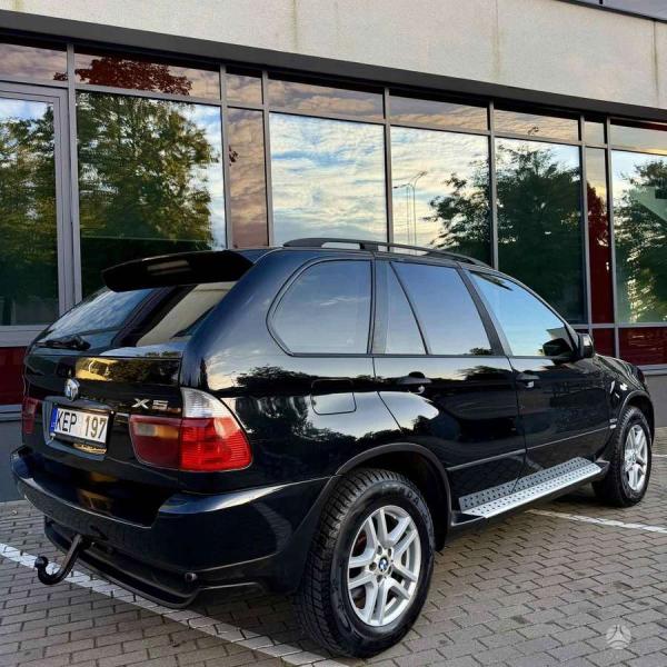 Black BMW X5 2005 in Kaisiadorys, with an engine capacity of 2.99 L and mileage of 370 thousand km for 4750 €, photo 8 on AUTOMOTO.COM.LV