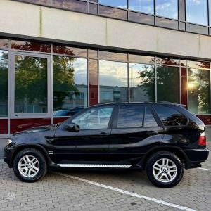 Black BMW X5 2005 in Kaisiadorys, with an engine capacity of 2.99 L and mileage of 370 thousand km for 4750 €, photo 17 on AUTOMOTO.COM.LV