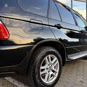 Black BMW X5 2005 in Kaisiadorys, with an engine capacity of 2.99 L and mileage of 370 thousand km for 4750 €, photo 19 on AUTOMOTO.COM.LV