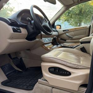Black BMW X5 2005 in Kaisiadorys, with an engine capacity of 2.99 L and mileage of 370 thousand km for 4750 €, photo 23 on AUTOMOTO.COM.LV